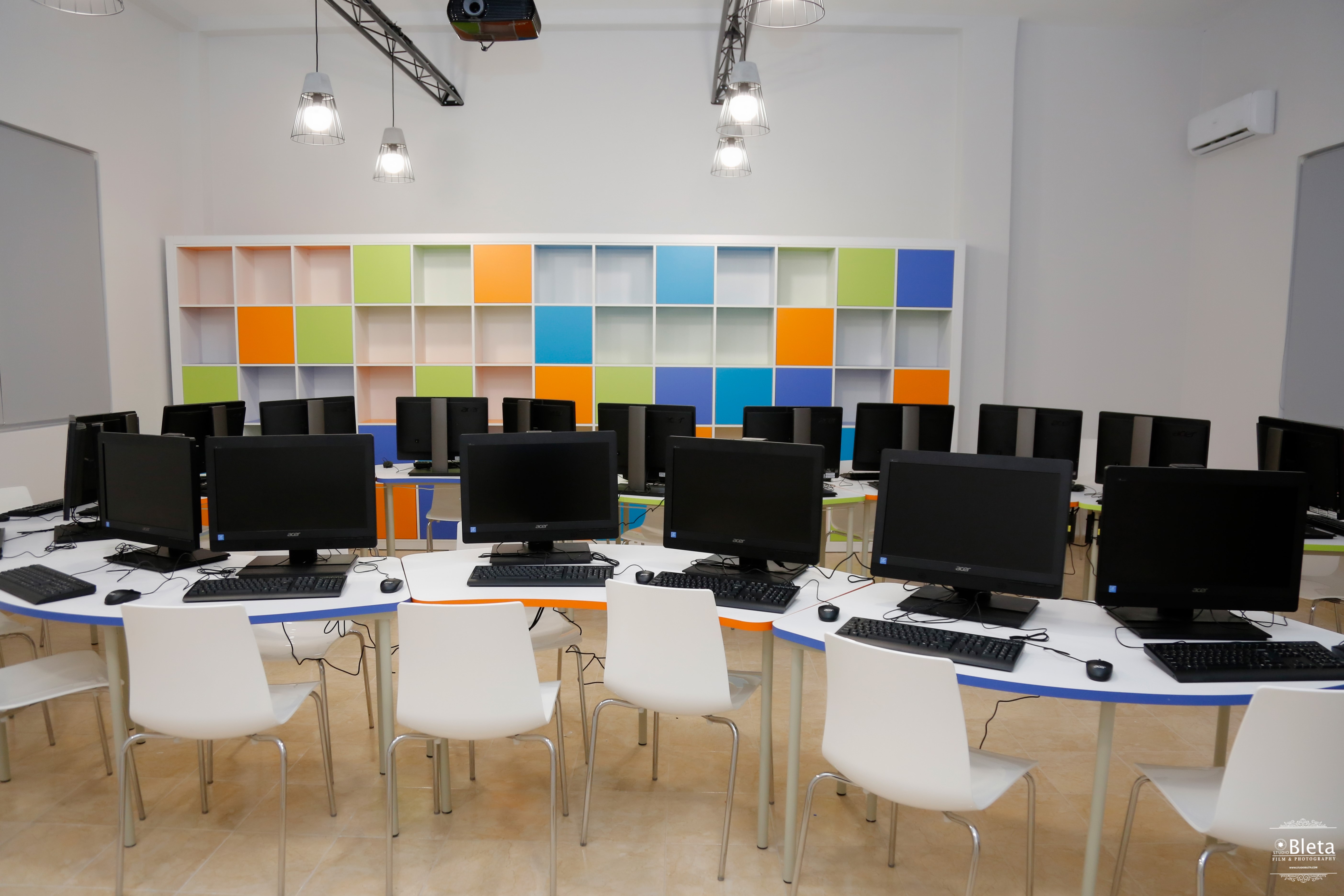 Kerkesë për Ofertë - Mbështetje e vazhdueshme në përdorimin e pajisjeve ...